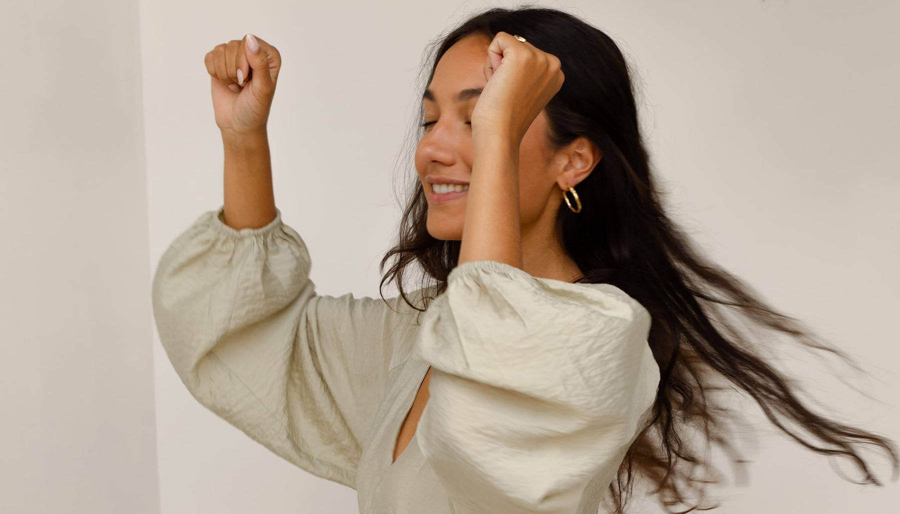 Flawed — Jewellery that looks good, and does good | Officiële Webshop